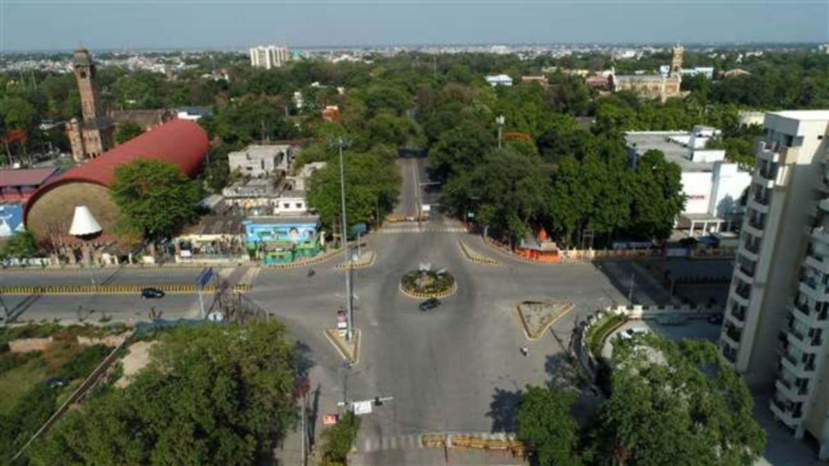 ये है स्‍मार्ट सिटी Prayagraj, 4 वर्षों में 4 नए फ्लाईओवर व 30 सड़कें ...