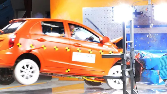 Bharat NCAP को लेकर चल रही जोरो की तैयारी, नितिन गडकरी ने पुणे में किया ...