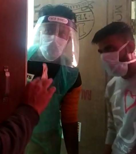 पोस्टमार्टम हाउस में वसूली का वीडियो वायरल, जांच शुरू - Video of ...