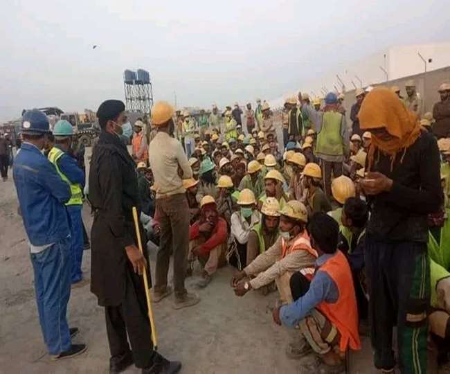चीनी कंपनियों के वेतन में भेदभाव पर भड़के पाकिस्तानी कर्मचारी, किया ...