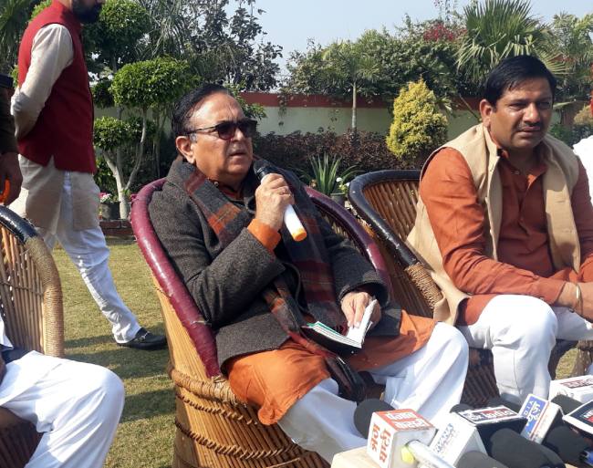 कैप्टन ने भाजपा पर साधा निशाना - captain ajay singh yadav