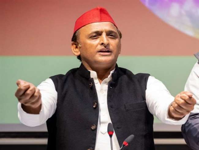 आजमगढ़ के सांसद अखिलेश यादव ने चढ़ाया सियासी पारा, अब यहां से लड़ सकते ...