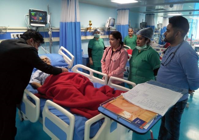 रोटरी अस्पताल में आधुनिक सुविधाओं से लैस आइसीयू शुरू मरीजों की ...