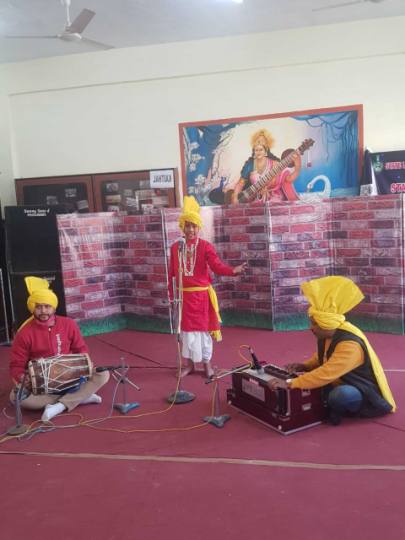 कला उत्सव में प्रतिभागियों ने हरियाणवी डांस और रागिनी की दी प्रस्तुति ...