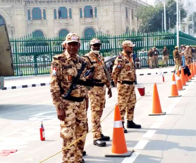 पहली बार ड्यूटी करते दिखे UPSSF के जवान, विधान भवन की सुरक्षा में मुस्तैद की गई एक कंपनी - UPSSF ...