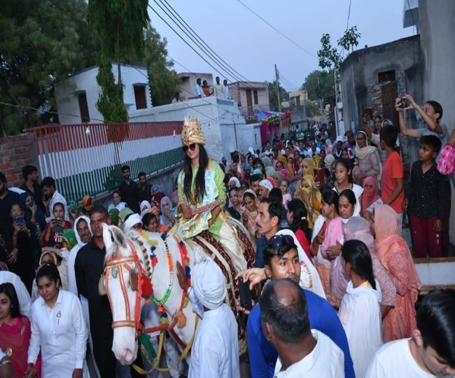 हरियाणा में चर्चा का विषय बनी अनोखी शादी, हाथ में तलवार लिए दूल्‍हे की ...