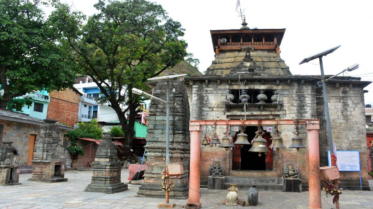 Famous temple bagnath In Bageshwar : महादेव ने बाघ के रूप में लिया था ...