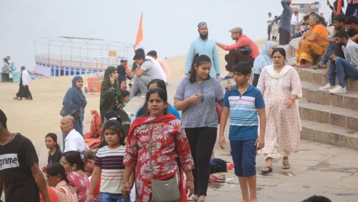 Heat Wave in Varanasi: वाराणसी में गर्मी का कहर जारी, तपिश ने ले ली 18 ...