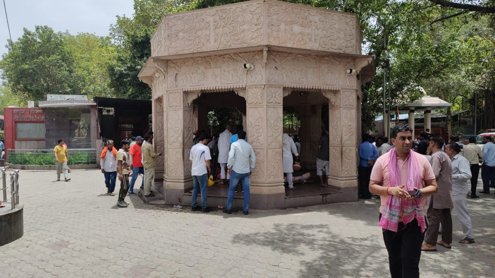 Delhi-NCR का दम निकाल रही गर्मी, कोरोना के बाद पहली बार श्मशान घाट पर ...