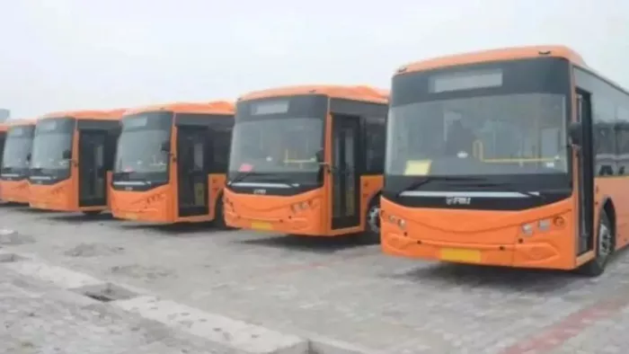 नोएडा में चलेंगी 500 ई-सिटी बसें, प्रोजेक्ट का सर्वे शुरू; एयरपोर्ट तक ...