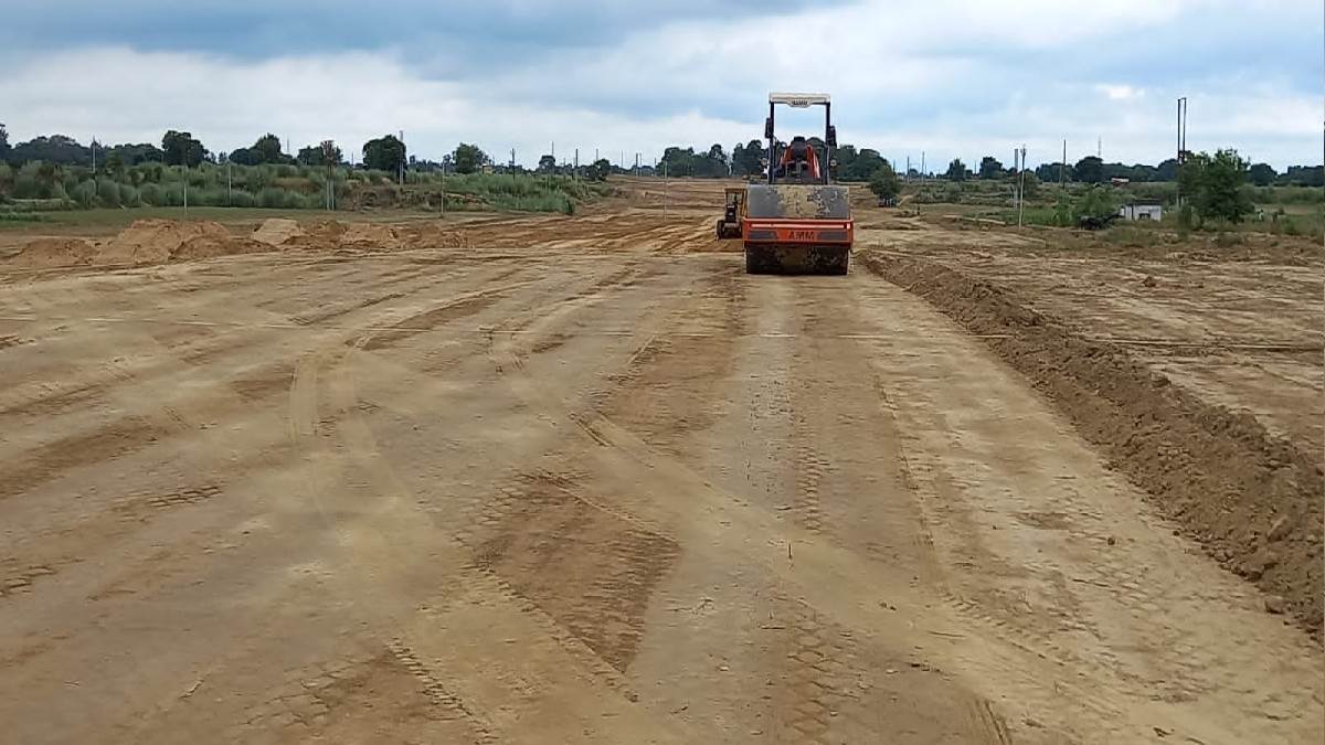 Ganga Expressway का अब बदायूं में तेजी से होगा निर्माण, रास्ते में बाधा ...
