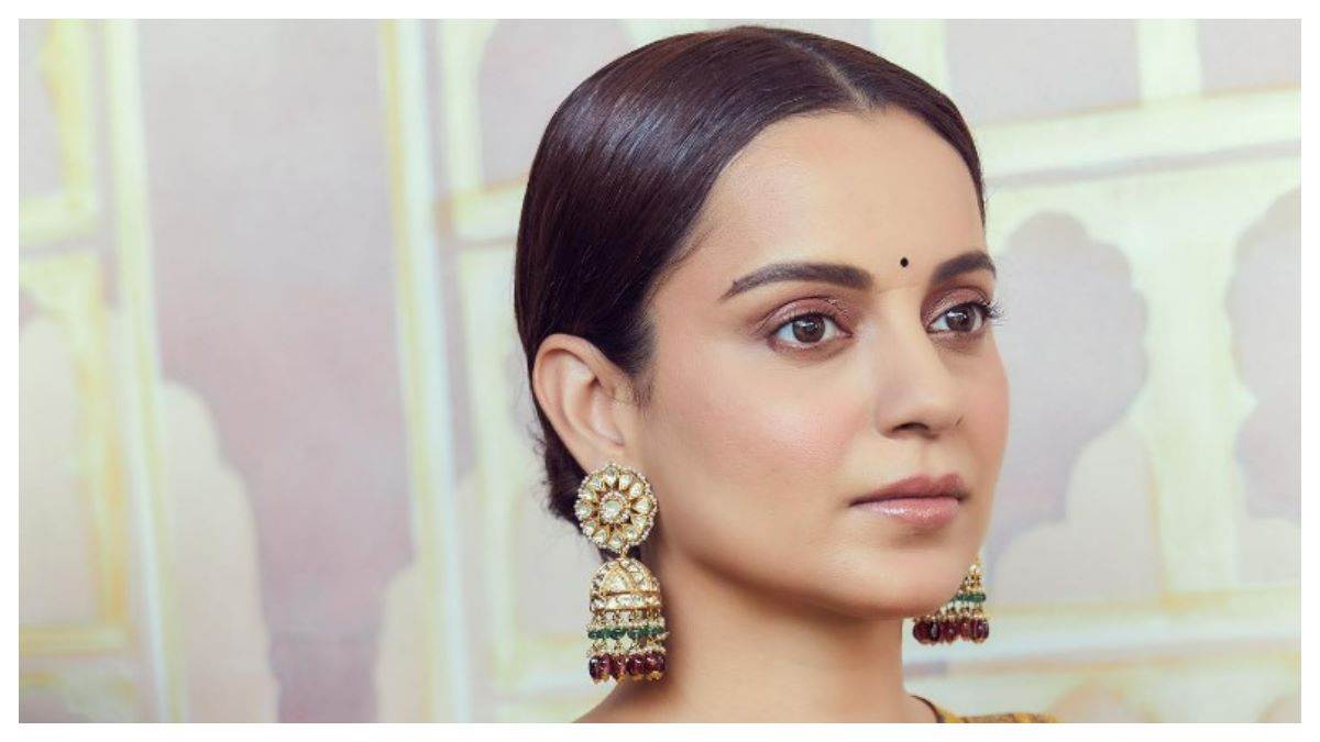 Kangana Ranaut Photo: बचपन में इंदिरा गांधी जैसी दिखती थीं कंगना रनोट ...