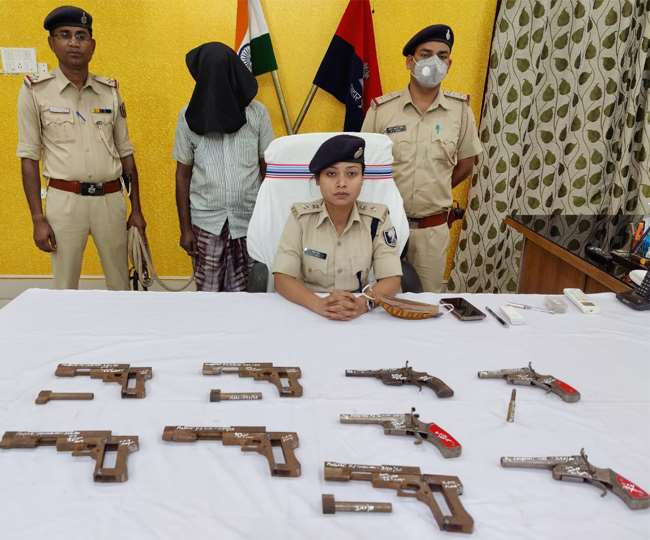 Mini gun factory Munger Four indigenous Kattas five semi manufactured ...