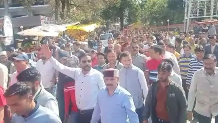 Himachal Assembly Election 2022: चंबा से पवन नैय्यर का टिकट कटा, सड़क ...