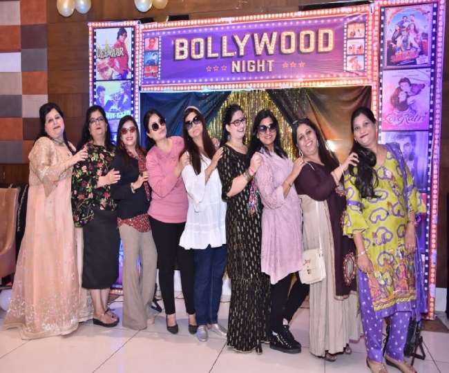 Kitty Parties का नया ट्रेंड, अब घर से बाहर निकल हो रहा होटल्‍स में धमाल ...
