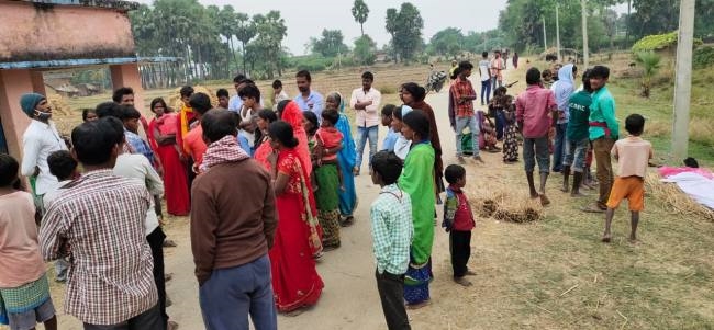 वजीरगंज के युवक का पहुंचा शव, मातम - 20-year-old youth of Wazirganj ...