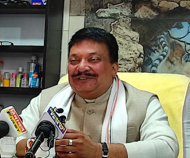 हिमाचल कांग्रेस की बागडोर पूर्व मुख्‍यमंत्री वीरभद्र सिंह को सौंपने की ...