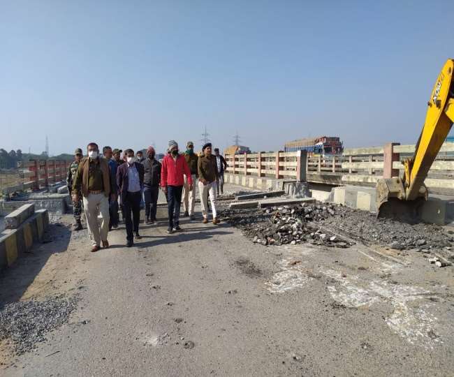 शेरघाटी में पुल की मरम्‍मत के कार्य में लाएं तेजी, एसडीओ ने निरीक्षण के ...