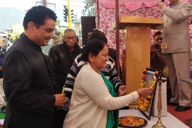 तीलू रौतेली चौक बना नजीबाबाद चौक - Tilu Rauteli Chowk became Najibabad ...