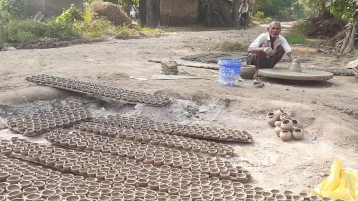 श्रीराम मंदिर प्राण प्रतिष्ठा को लेकर कुम्हारों के दिन बहुरे, मिट्टी के ...