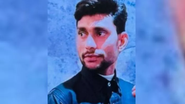 दिल्ली में ऑटो चालक की हत्या से सनसनी, गला रेतकर ले ली जान; सीमा विवाद ...