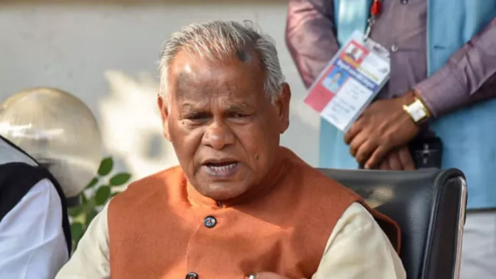 Jitan Ram Manjhi: राजनीतिक संगत से बनती-बिगड़ती मांझी की धार्मिक ...