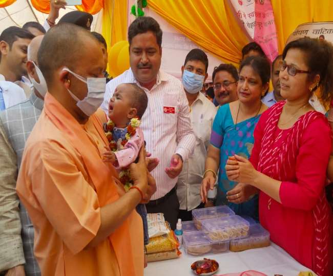 गोरखपुर में बोले सीएम योगी आद‍ित्‍यनाथ दुनिया से खत्म होने तक चलता