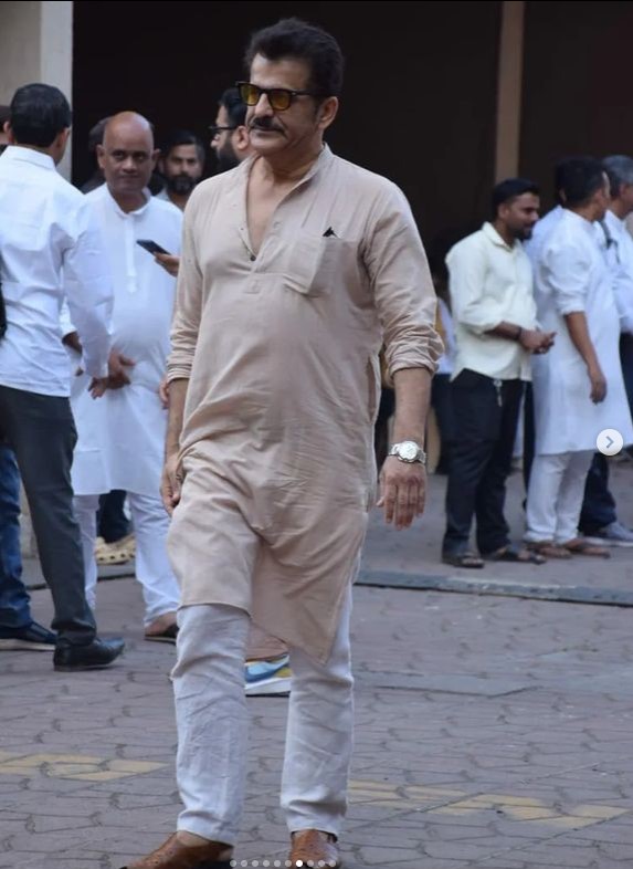 Satish Kaushik Prayer Meet: अनुपम खेर से लेकर मनीष पॉल तक, सतीश कौशिक ...