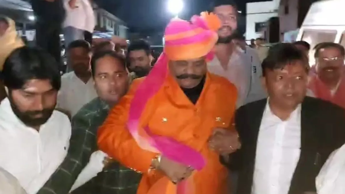 51वें दिन रिहा होकर घर पहुंचे Kunwar Pranav Singh Champion, कहा- 'सच्चाई की जीत हुई' - Kunwar ...