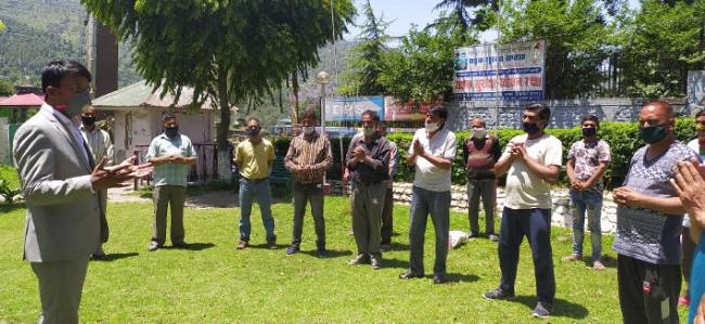 रेहड़ी-फड़ीधारक भी शुरू कर सकेंगे काम - rehdi will be start in chamba ...