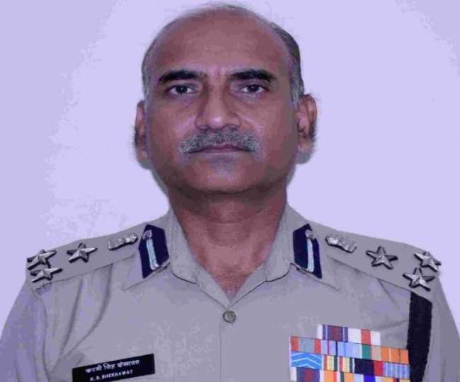 करणी सिंह शेखावत ने बीएसएफ के बहरमपुर सेक्टर के डीआइजी का संभाला पदभार, आतंकियों व नक्सलियों से ...