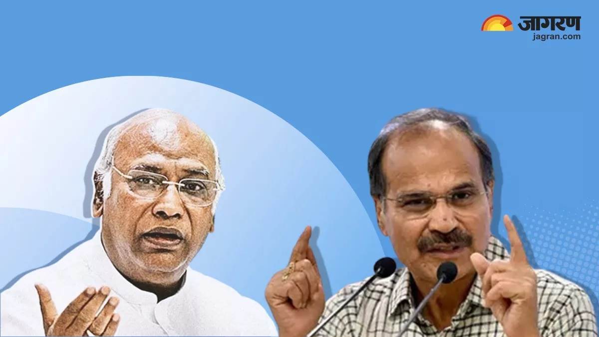 Kharge Vs Adhir Ranjan: पोस्‍टर में 'TMC का एजेंट' बने खरगे, स्‍याही भी फेंकी गई; अधीर रंजन ने ...