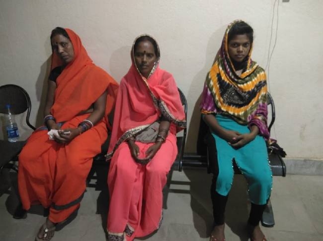 पत्नी कर रही थी शौचालय बनने का इंतजार, पति रचाने लगा दूसरी शादी