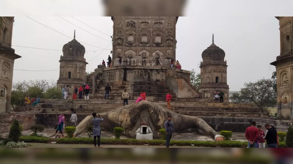 Famous Temples In Lakhimpur: पूरे देश में मेढ़क मंदिर की है अलग पहचान ...