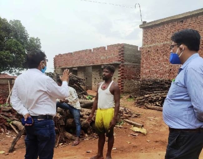 पीएम अवास बनवाने में की सुस्ती तो सहनी पड़ेगी सख्ती