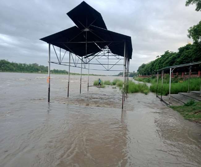 Jammu Flood Alert उफान पर पहुंचने लगा दरिया चिनाब सेना बाढ़ नियंत्रण