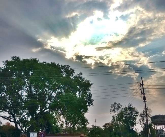 Patna Weather Forecast: बादल भरे मौसम पहुंचा रहे सुकून, मगर बारिश के ...