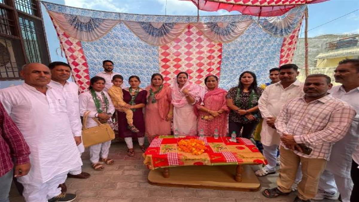 सरकार बनने पर महिलाओं को दी जाएगी प्राथमिकता: सुनैना चौटाला - Women ...