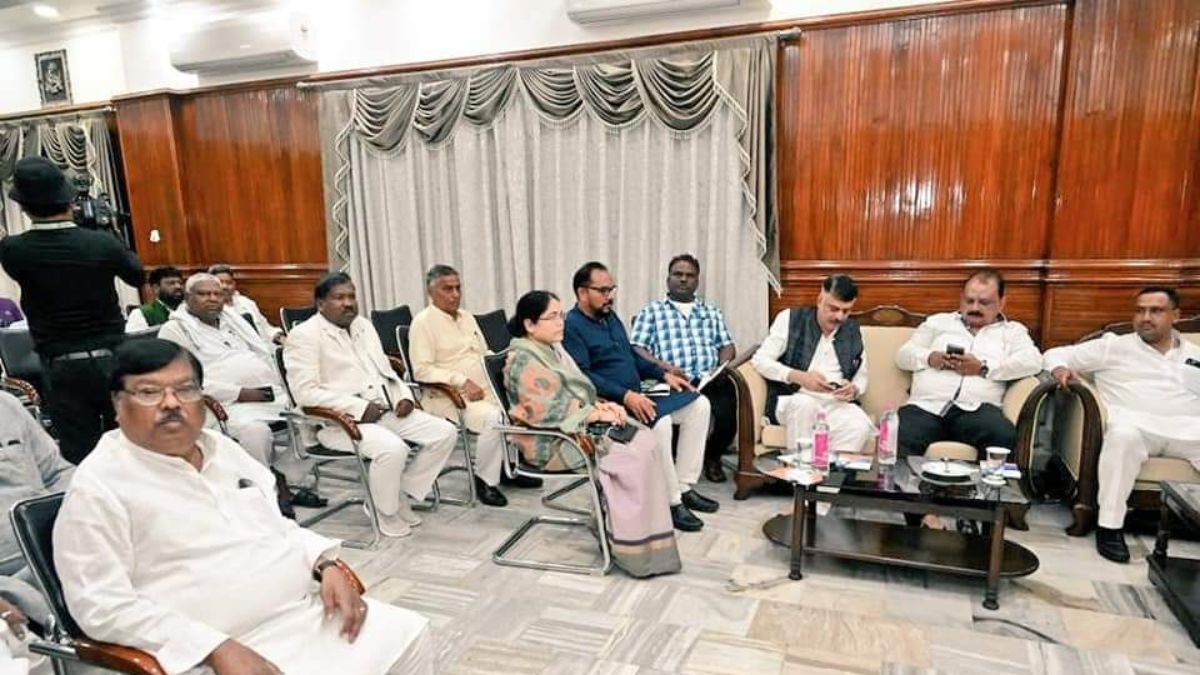 Jharkhand News: पत्थलगड़ी समर्थकों पर से केस वापस, एसटी-एससी व पिछड़ा ...