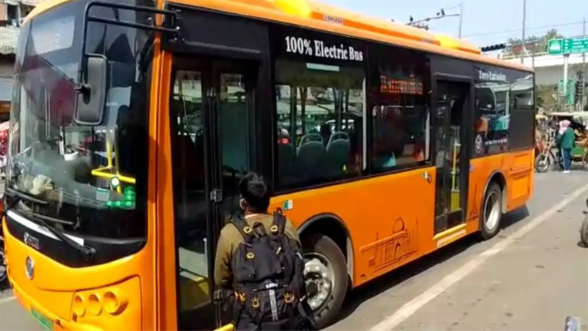 Agra News: स्मार्ट एप करनी होगी डाउनलाेड, पल भर में पता चलेगा ...