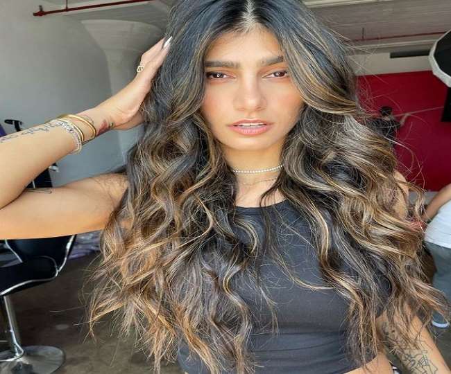 Mia Khalifa ने ब्वॉयफ्रेंड को किया KISS, तस्वीरें देख फैंस ने कही ये ...