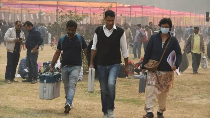 Ghaziabad By-Poll: जिले के 4.61 लाख मतदाता आज करेंगे मतदान, 507 बूथों ...