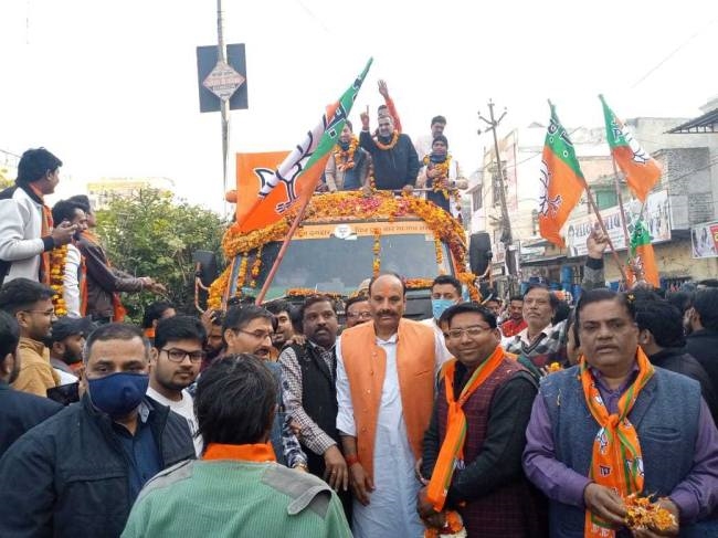 खतौली में यात्रा का भव्य स्वागत - Grand welcome to visit Khatauli ...