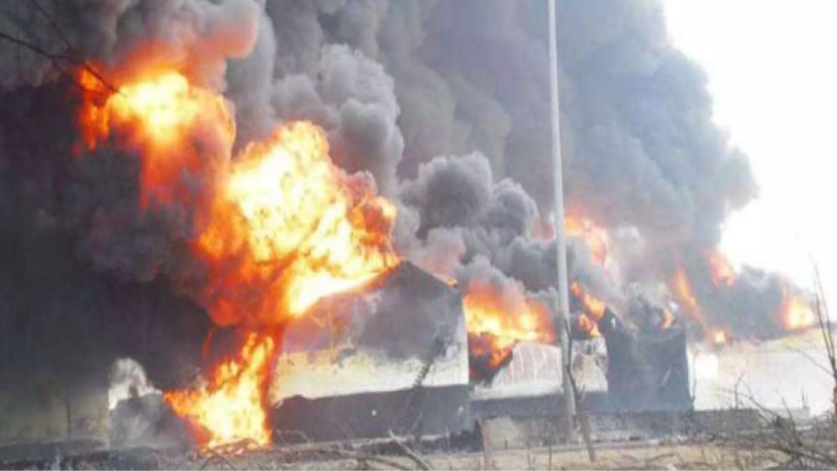 Jaipur Fire: 2009 में भी ऑयल डिपो में लगी थी भीषण आग, 50 मीटर तक उठीं ...
