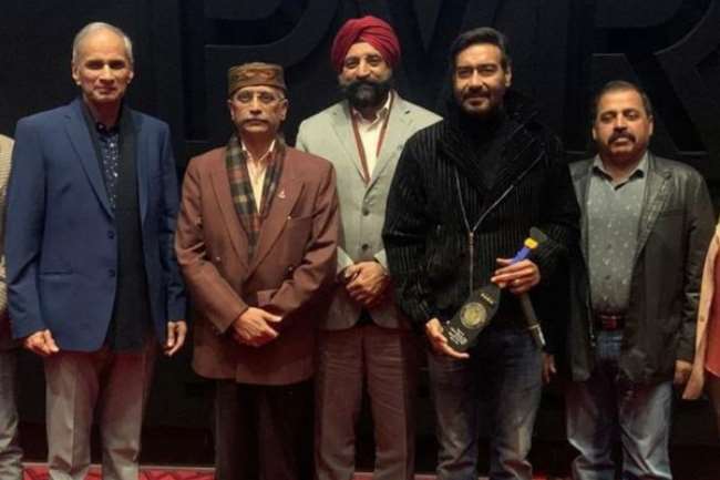 तीनों सेना प्रमुखों ने देखी अजय देवगन की 'तानाजी', 'राज़ी' वाले हरिंदर ...