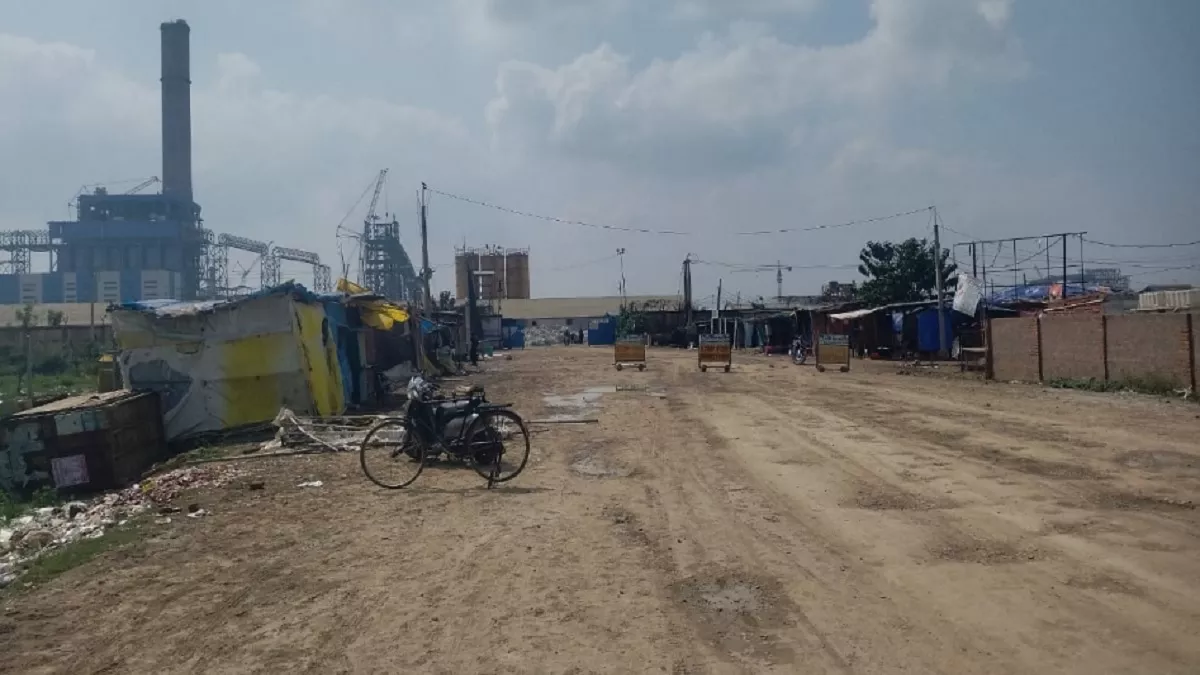 Chausa Power Plant Clash : पुलिस और किसानों की झड़प का पूरा अपडेट ...