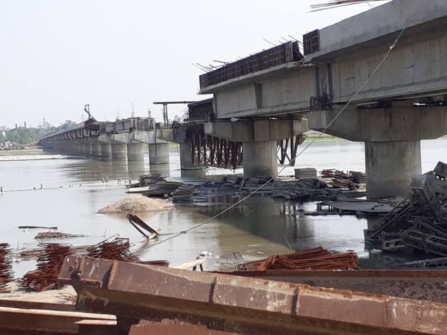 बालावाली में नहीं हो सका गंगा पुल का निर्माण पूर्ण