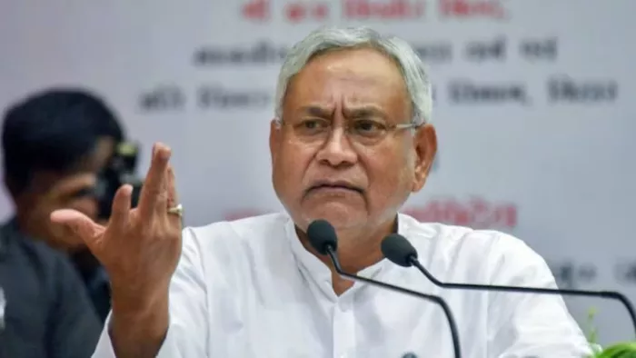 Bihar Government: नीतीश सरकार के निशाने पर ये अधिकारी, सीधे ऊपर से आया 'ऑर्डर'; विभागों में ...