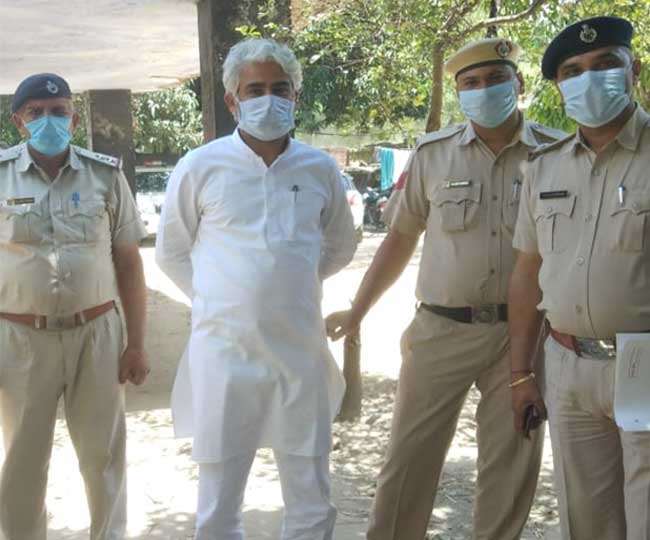 विवादित ट्वीट पर गिरफ्तार कांग्रेस नेता पूनिया की मुश्किल बढ़ी, विज ने ...