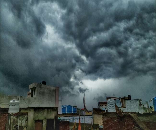 Aligarh Weather Forecast : सुहानी सुबह, तेज हवाओं के बाद हुई बारिश ...